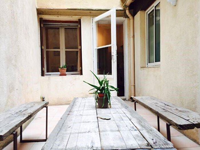 Appartement à louer - Mas de la Capelière-Sambuc-Palunette-Saint Seren, Arles - 2 pièces - 1 chambre