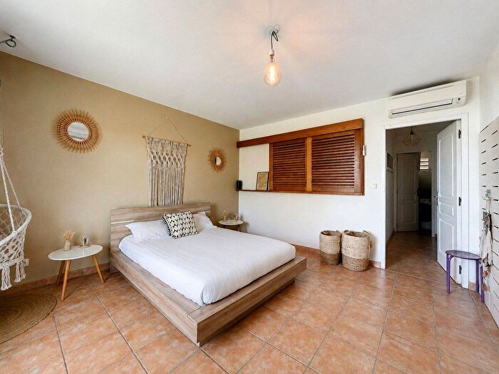 Le Gosier : Appartement 2 pièces à louer