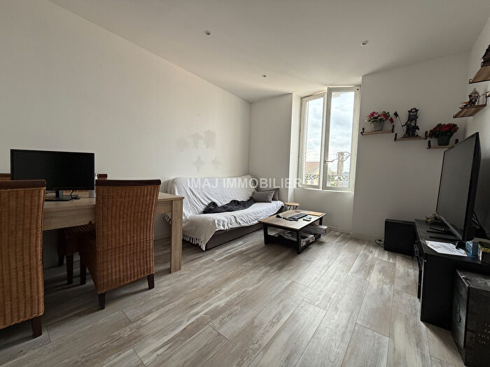 Appartement à vendre - Épinal, Ouest - 3 pièces - 2 chambres