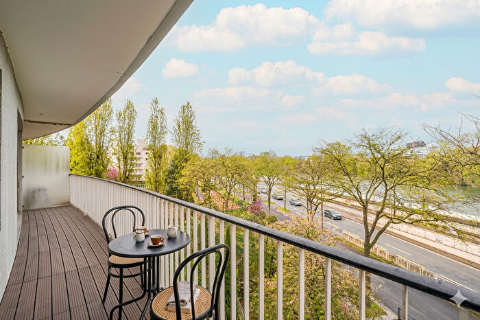 Appartement 3 pièces à Boulogne-Billancourt, Point du Jour, à vendre