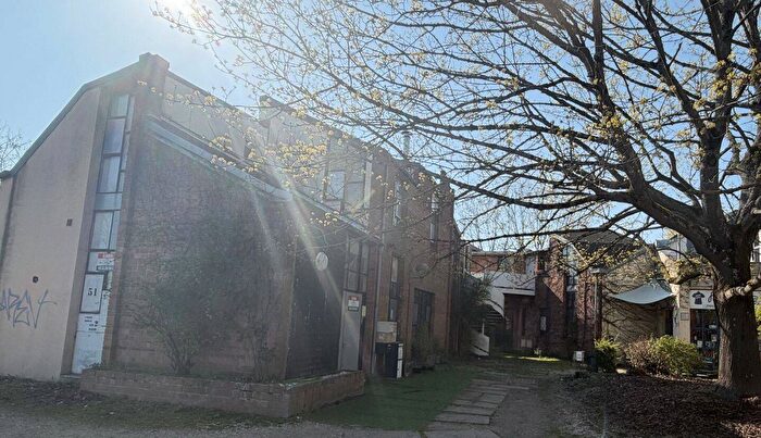 Appartement à louer - Champs Elysees, Évry-Courcouronnes - 3 pièces