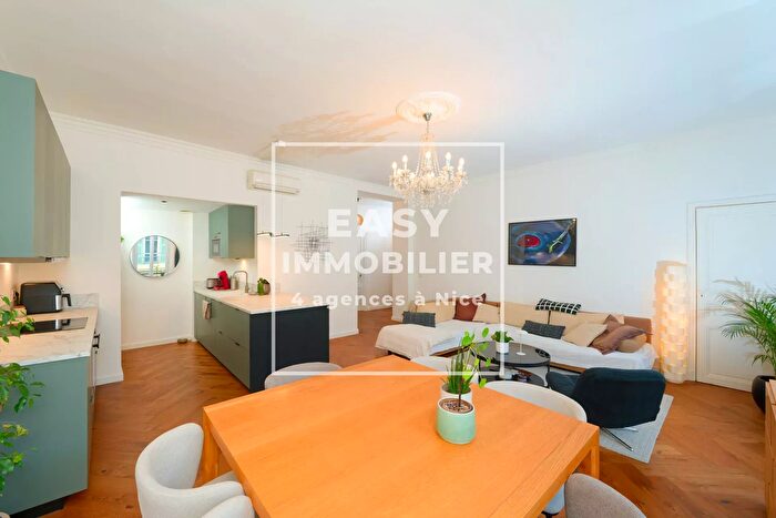 Appartement à vendre - Nice, Carabacel - 4 pièces - 3 chambres