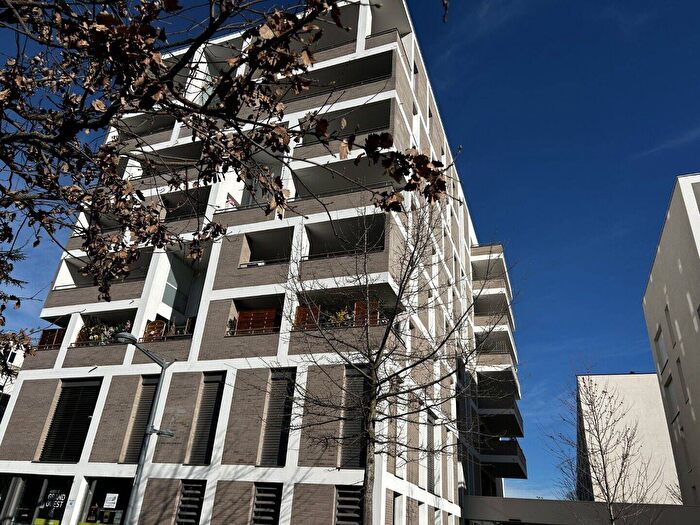 Appartement à louer - La Duchère, Lyon ème arrondissement - 2 pièces - 1 chambre