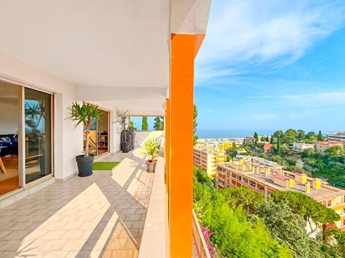Appartement 4 pièces à Nice, Lanterne, à vendre