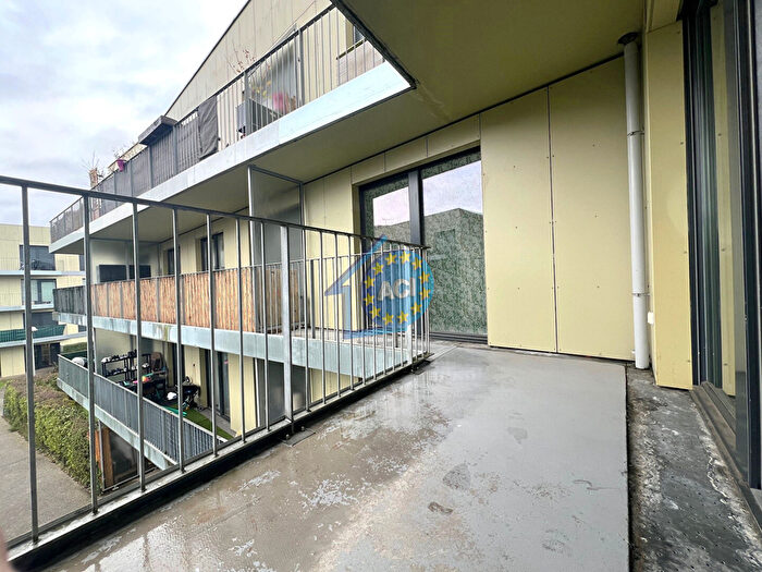 Appartement à vendre - Mantes-la-Jolie, Centre-ville - 4 pièces - 3 chambres