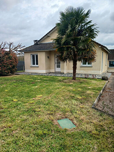 Maison à louer - Saint-Pantaléon-de-Larche - 3 pièces - 2 chambres