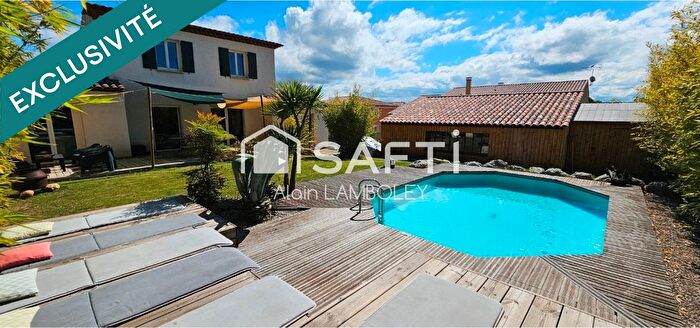 Maison à vendre - Villeneuve - 6 pièces - 4 chambres