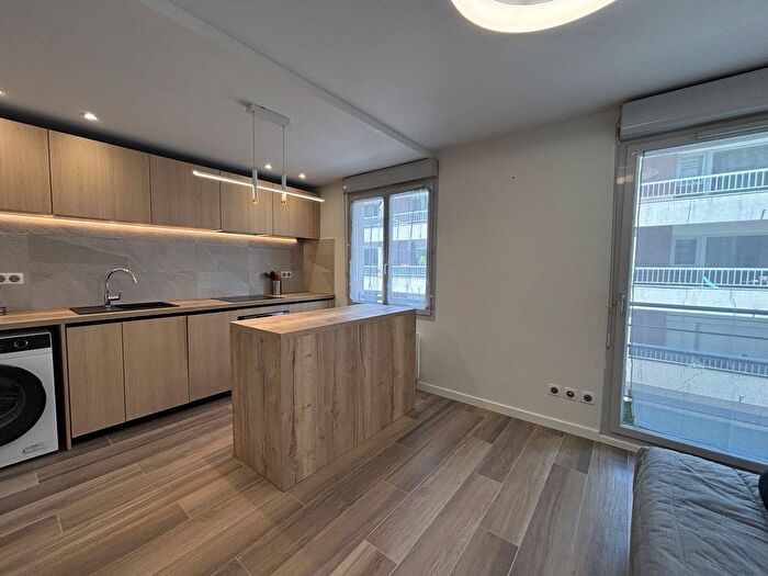 Grenoble : Appartement 1 pièce à louer