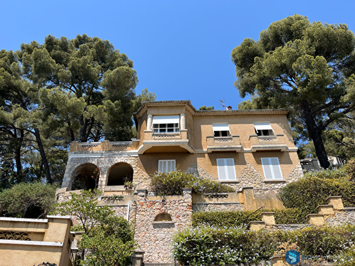 Maison à vendre - Toulon, Sainte-Anne - 6 pièces - 5 chambres