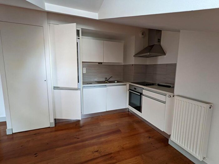 Appartement à louer - BayonneBayonaBaiona, Centre-ville, Hôtel de Ville - 2 pièces - 1 chambre