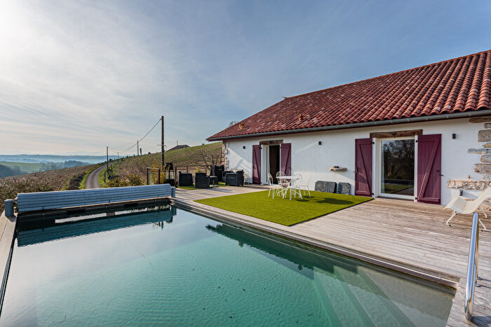 Maison à vendre - Bidache - 8 pièces - 5 chambres