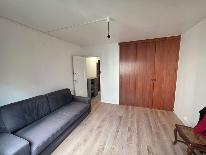 Paris 16ème, Muette-Nord, Trocadéro : Appartement 1 pièce à louer