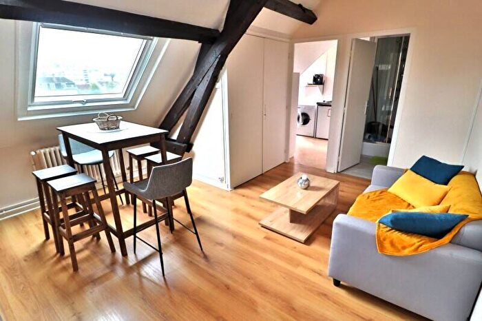 Appartement à louer - Saint Martin, Troyes - 1 pièce