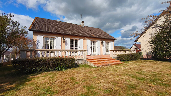 Maison à vendre - Nogent-le-Rotrou - 5 pièces - 3 chambres