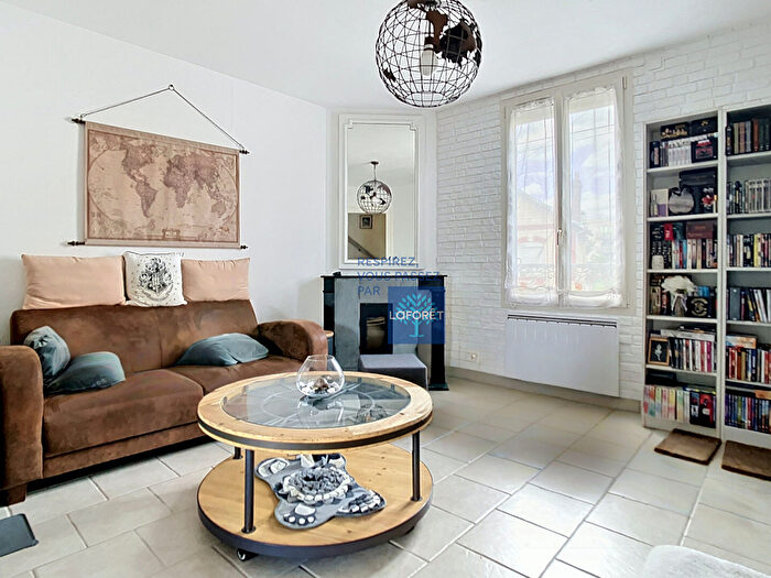Nogent-sur-Oise, Mairie, République : Maison 4 pièces à vendre