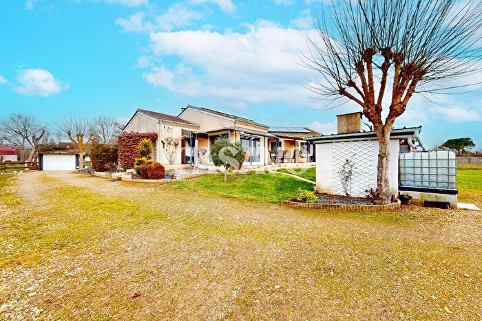 Maison à vendre - Le Pizou - 6 pièces - 4 chambres