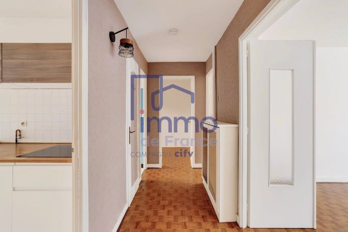 Appartement 3 pièces à Lyon 8ème, à vendre