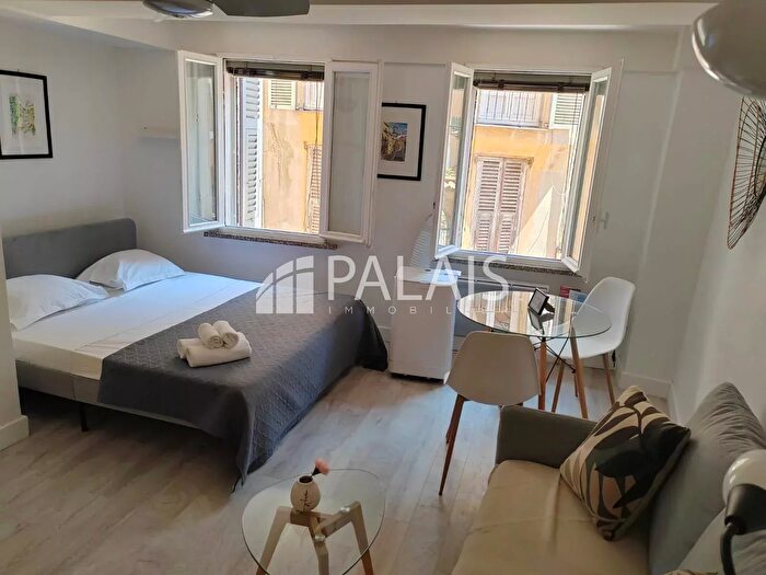 Appartement 1 pièce à louer à Nice, Vieux Nice