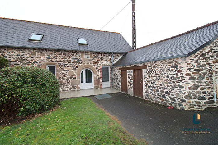 Maison à louer - Plérin, Centre-ville - 5 pièces - 3 chambres