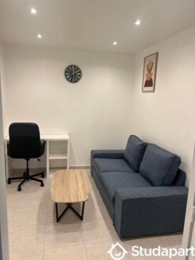 Beauregard-Les Gradins, Torcy : Appartement 1 pièce à louer