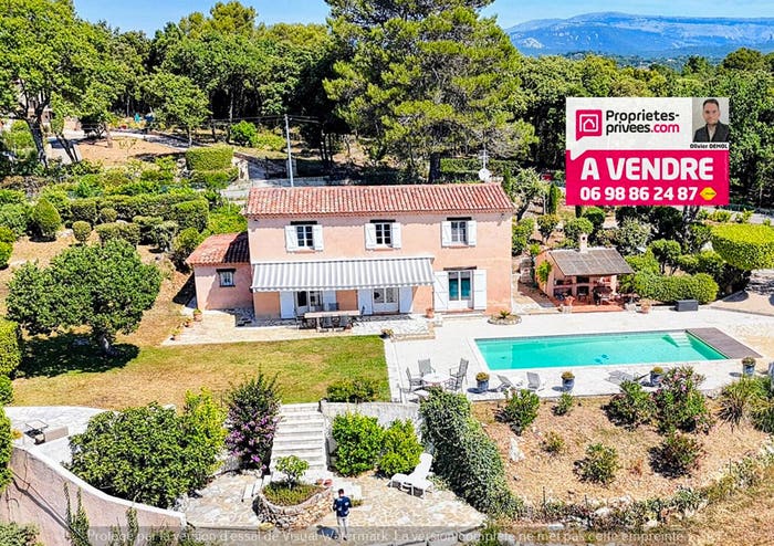 Maison 5 pièces à vendre à Montauroux