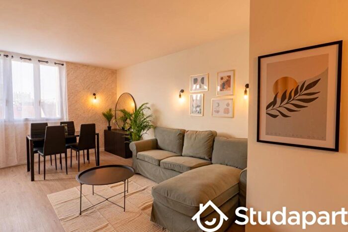 Appartement 1 pièce à louer - Saint Leu-Commandant Louis Bouchet, Épinay-sur-Seine