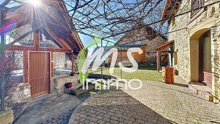 Maison à vendre - Chabottes - 7 pièces - 7 chambres