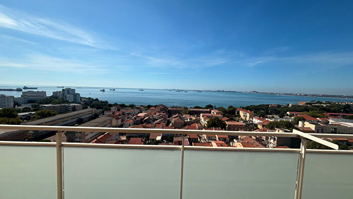 Appartement à vendre - Port-de-Bouc - 4 pièces - 3 chambres