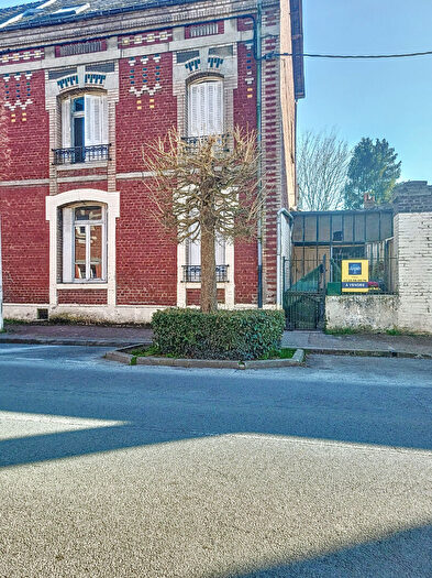 Maison à vendre - La Fère - 6 pièces - 4 chambres