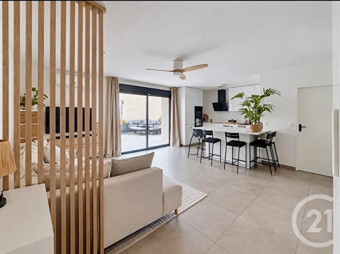 Appartement 3 pièces à Gallargues-le-Montueux, à vendre