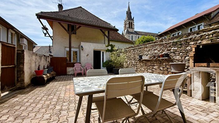 Maison 4 pièces à vendre à Culoz