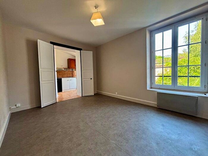 Appartement à louer - Trois Quartiers-Centre Ville, Poitiers - 1 pièce