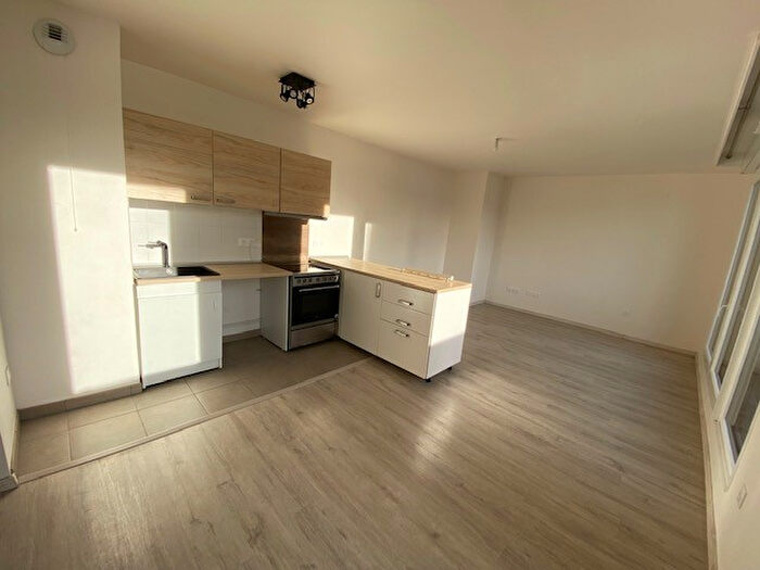 Appartement à louer - Rouen, Centre-ville Rive gauche - 3 pièces - 2 chambres