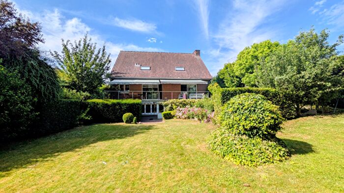Maison 7 pièces à Emmerin, à vendre