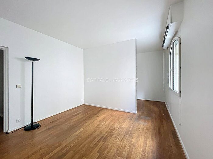 Appartement à louer - Archives, Paris ème arrondissement - 1 pièce