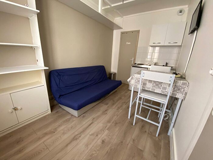 Saint Honoré-Jeanne dArc, Amiens - Appartement 1 pièce à louer
