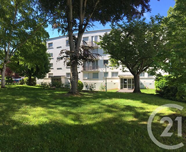 Domont, Poiries, Valdomont : Appartement 4 pièces à louer