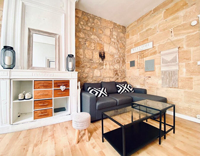 Appartement 2 pièces à louer - Bordeaux, Capucins, Saint-Michel