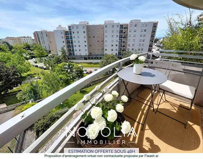 Appartement 2 pièces à vendre à Lyon 8ème, Grand Trou, Moulin à vent, Petite Guille