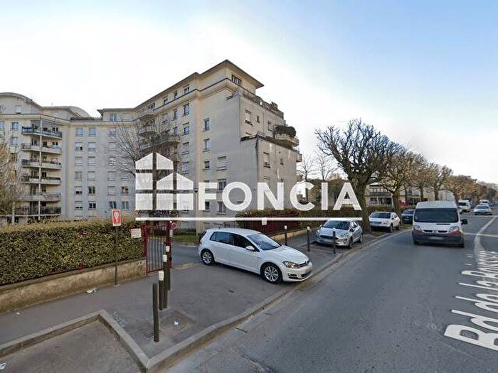 Appartement à louer - La Boissière-Le Parc de Nanteuil, Rosny-sous-Bois - 2 pièces - 1 chambre