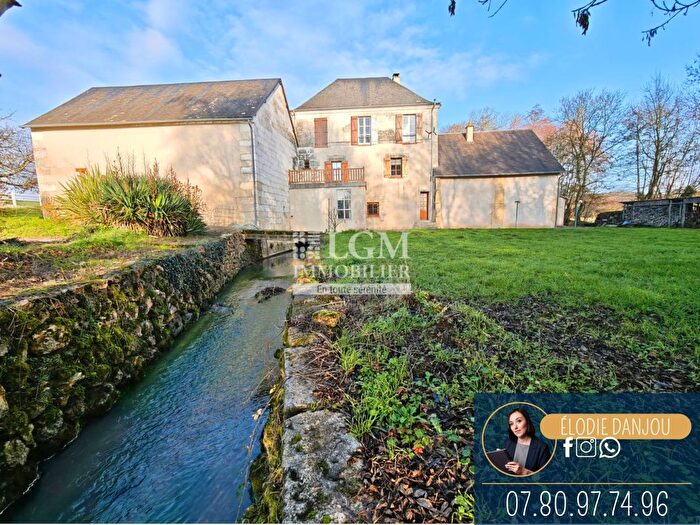 Maison à vendre - Vendôme, Centre-ville, Rochambeau - 9 pièces - 7 chambres