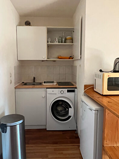 Appartement à louer - Chambéry, Centre-ville - 1 pièce