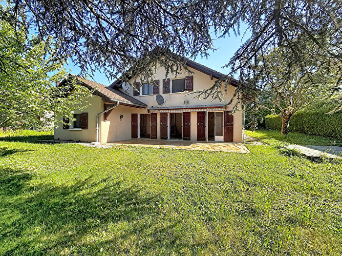 Saint-Genis-Pouilly : Maison 6 pièces à vendre