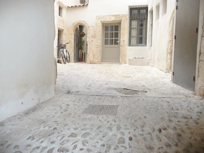 Appartement à vendre - Narbonne, Bourg - 2 pièces - 1 chambre