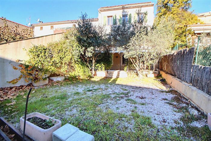 Maison à vendre - Flayosc - 14 pièces - 3 chambres