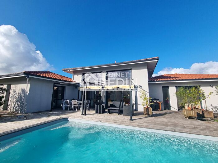 Maison à vendre - Lège-Cap-Ferret - 6 pièces - 4 chambres