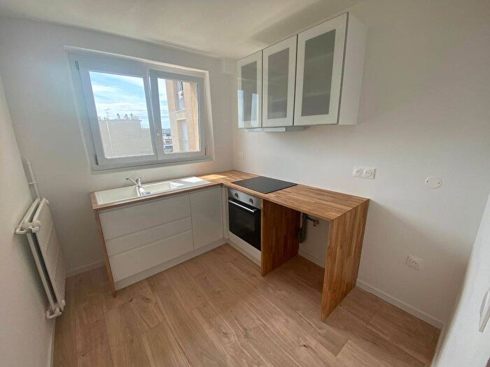 Appartement 2 pièces à Cernay Jamin-Jean Jaurès-Epinettes, Reims, à louer