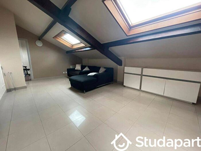 Maison à louer - Rateau, La Courneuve - 3 pièces - 2 chambres