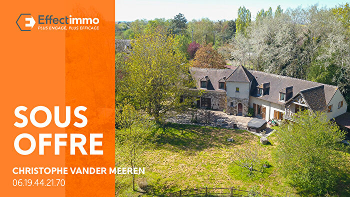 Jouy-le-Châtel - Maison 10 pièces à vendre
