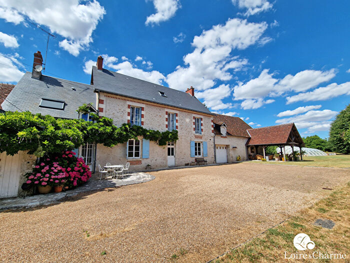 Maison à vendre - Vineuil - 10 pièces - 6 chambres